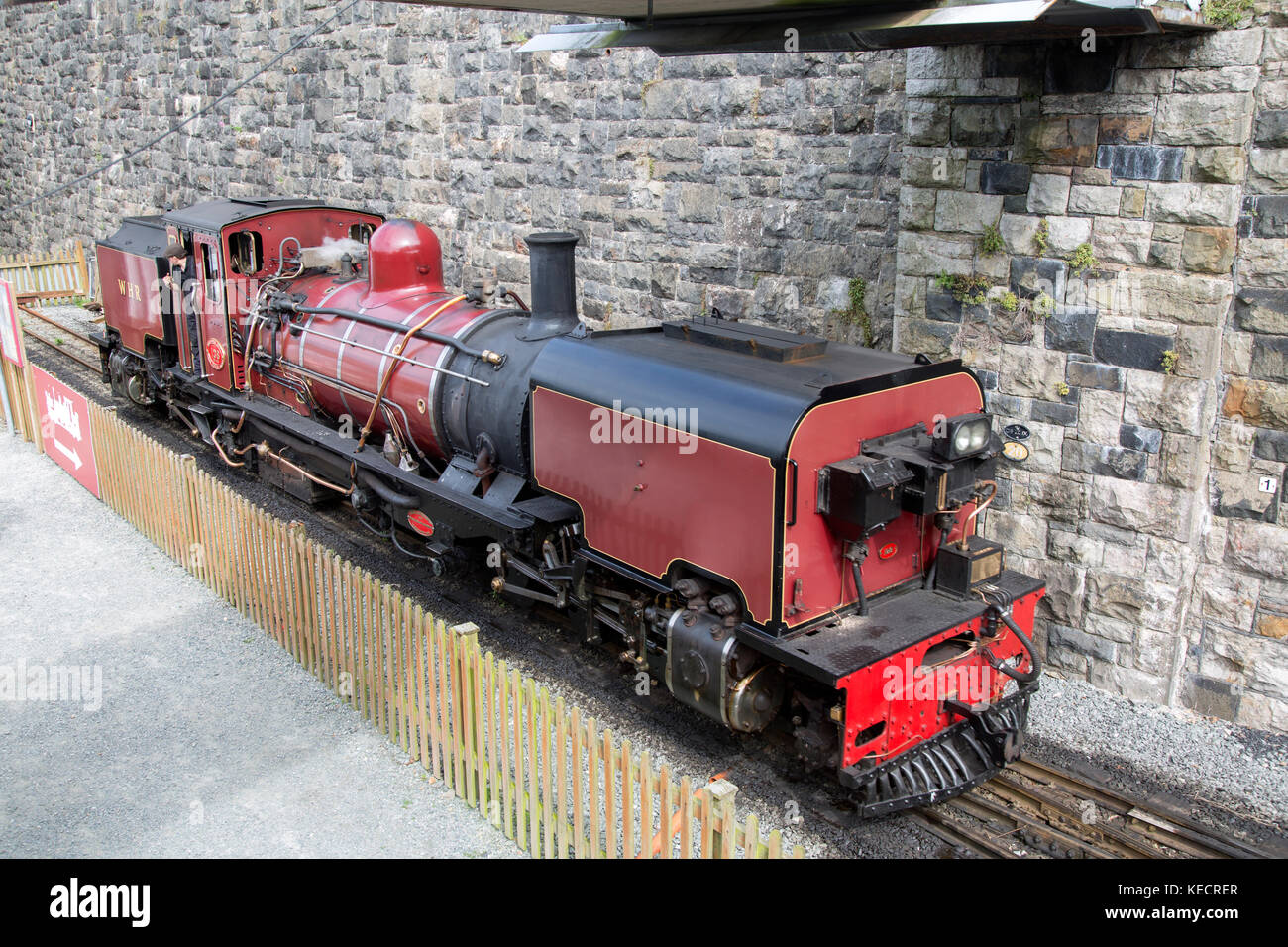 Steam Train at Caernarfon on Festinioc and Welsh Highland Railway ...