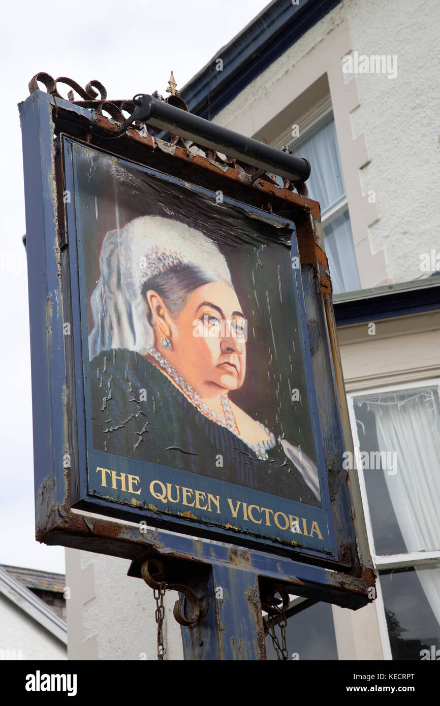 The queen victoria pub hi-res stock photography and images - Alamy