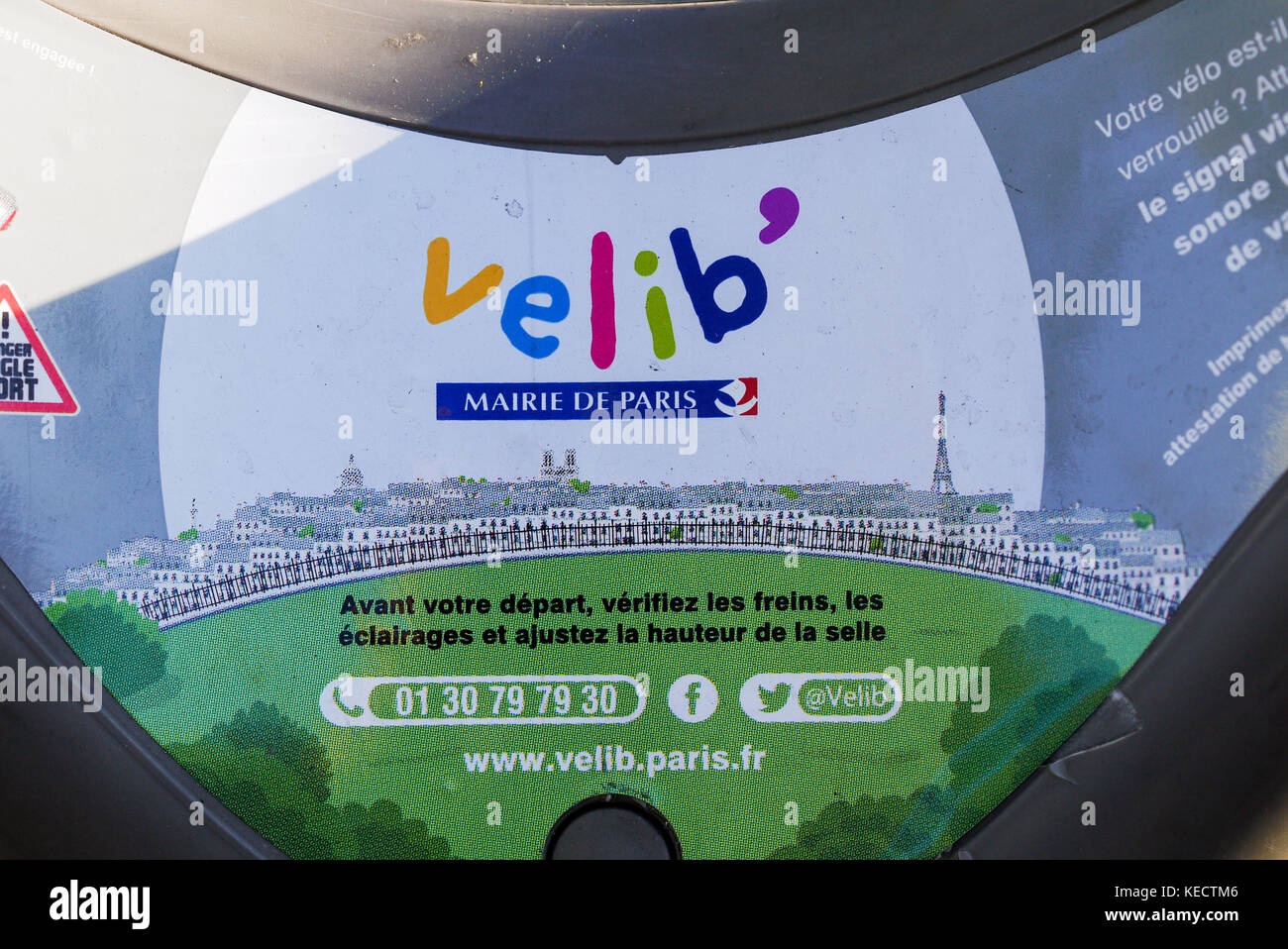 Velib in Paris, France Stock Photo - Alamy