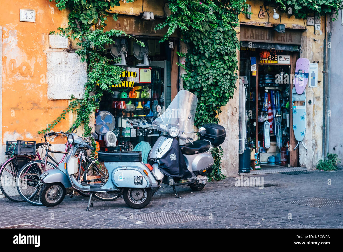Old hardware store italy hi-res stock photography and images - Alamy