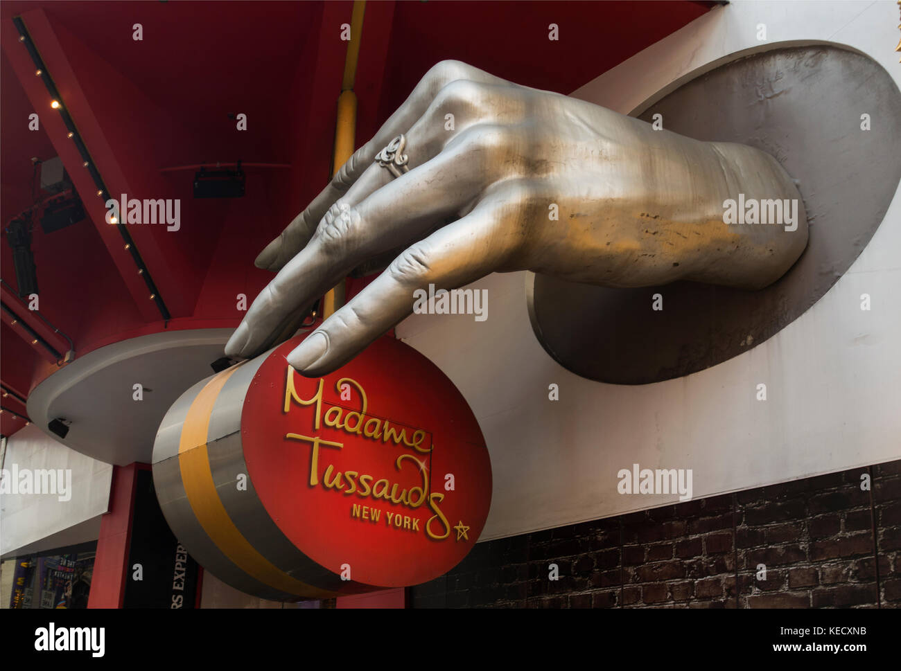 Madame tussauds wax museum hi-res stock photography and images - Alamy