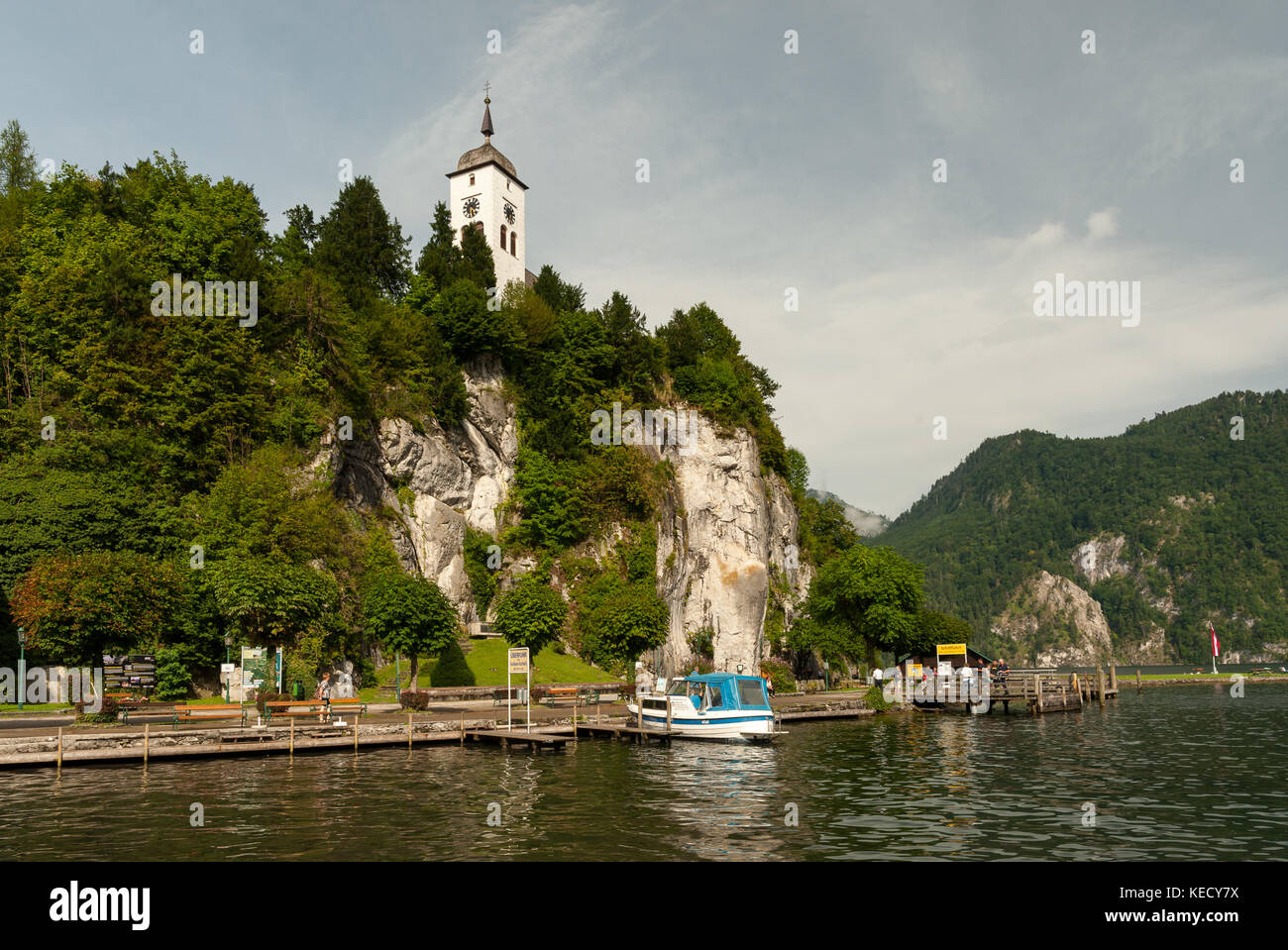 Church of Traunkirchen as seen from Traunsee in summer, Salzkammergut ...
