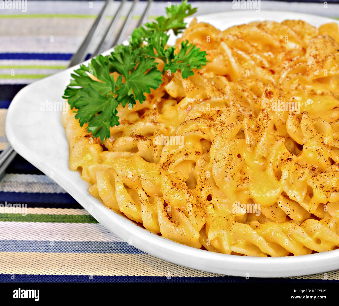 Spiral macaroni hi-res stock photography and images - Alamy