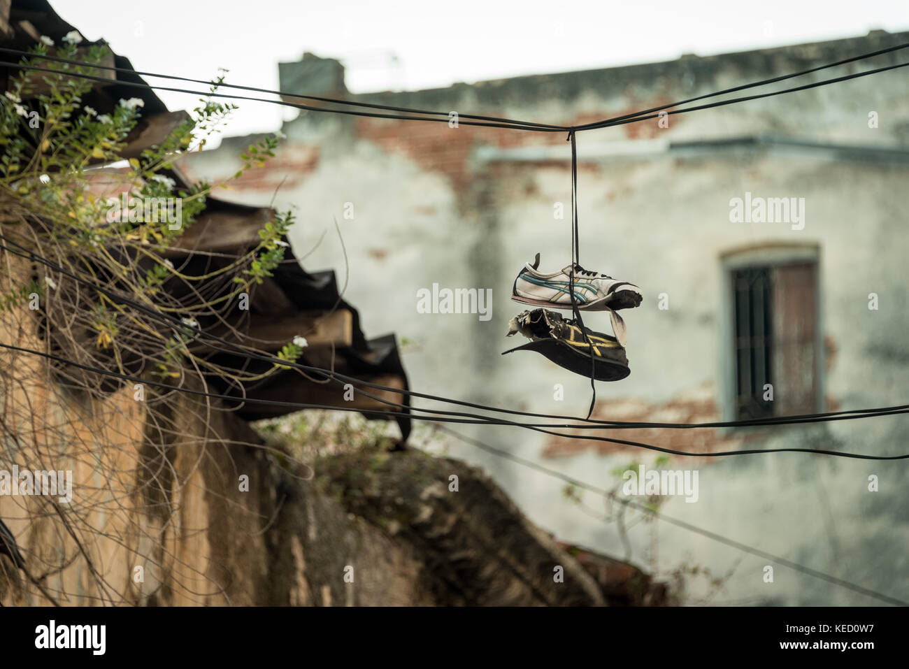 Worn out shoes hi-res stock photography and images - Alamy