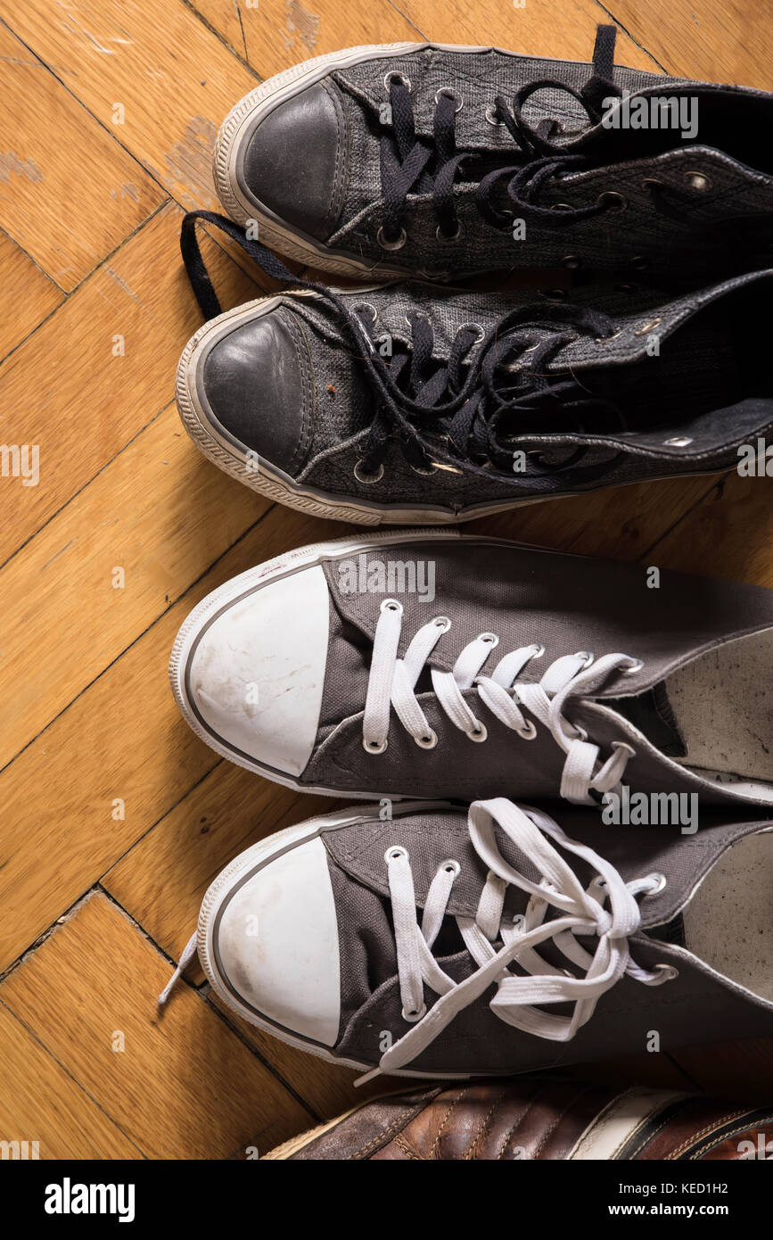 Used converse shoes hi-res stock photography and images - Alamy