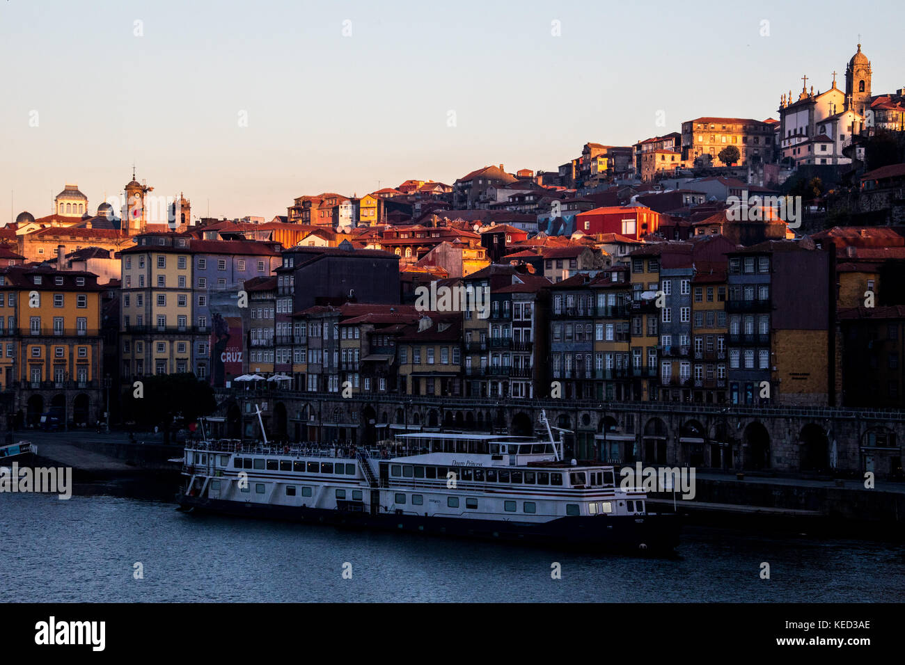 Old town porto sunrise hi-res stock photography and images - Alamy