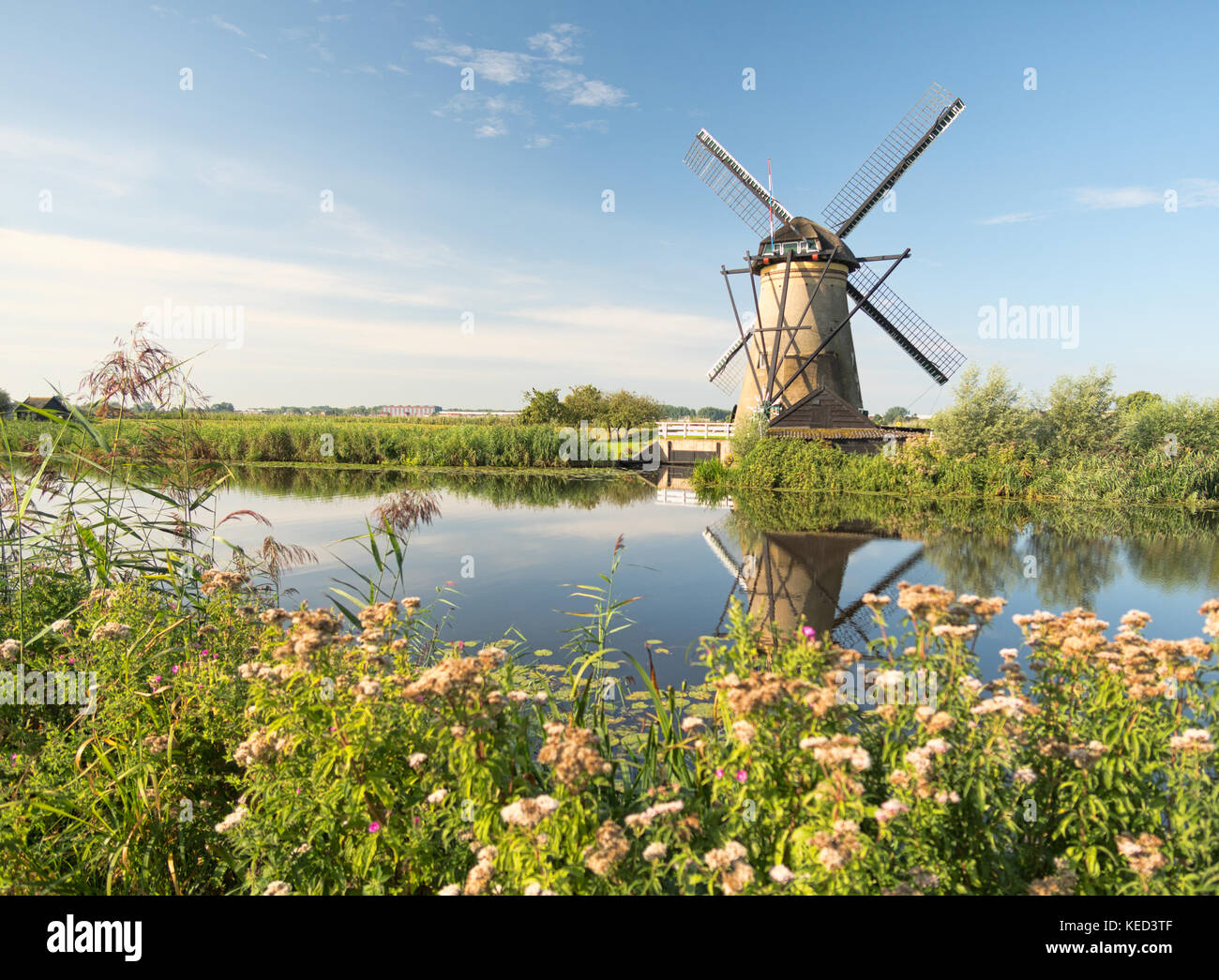 Rotator hi-res stock photography and images - Alamy