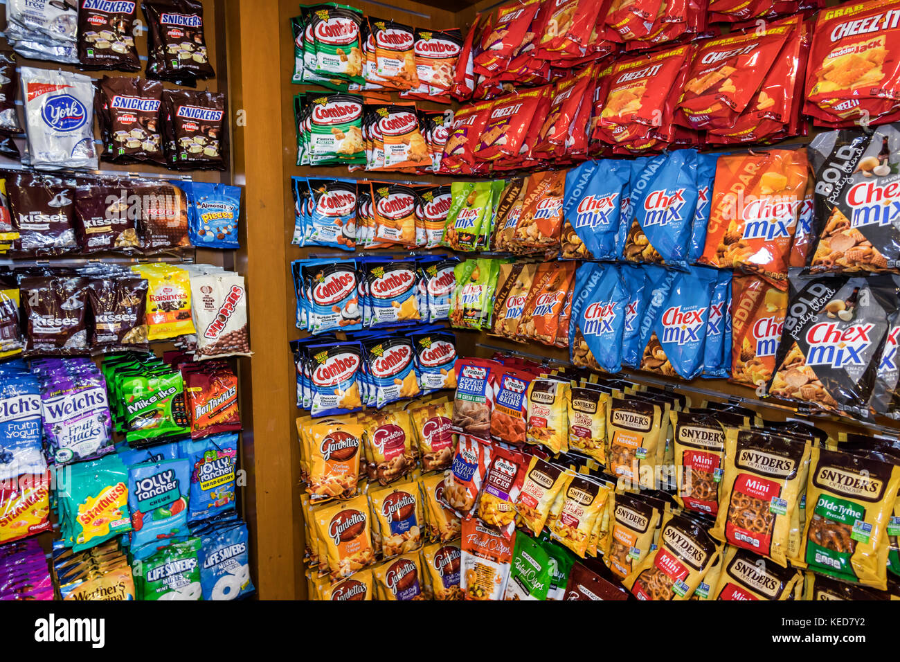 Chocolate Display Stock Photos & Chocolate Display Stock Images - Alamy