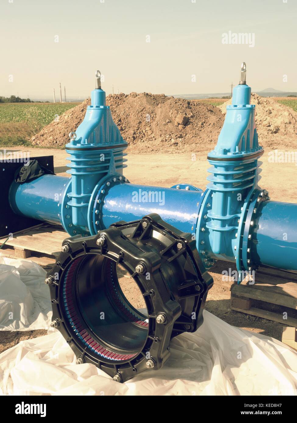 500mm eccentric fastener joining members. Repairing process to connect ...