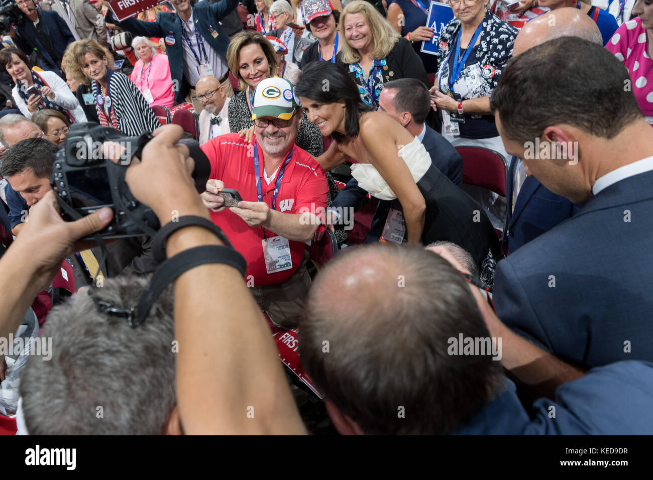 South Carolina Gov. Nikki Haley, center, takes a selfie with a ...