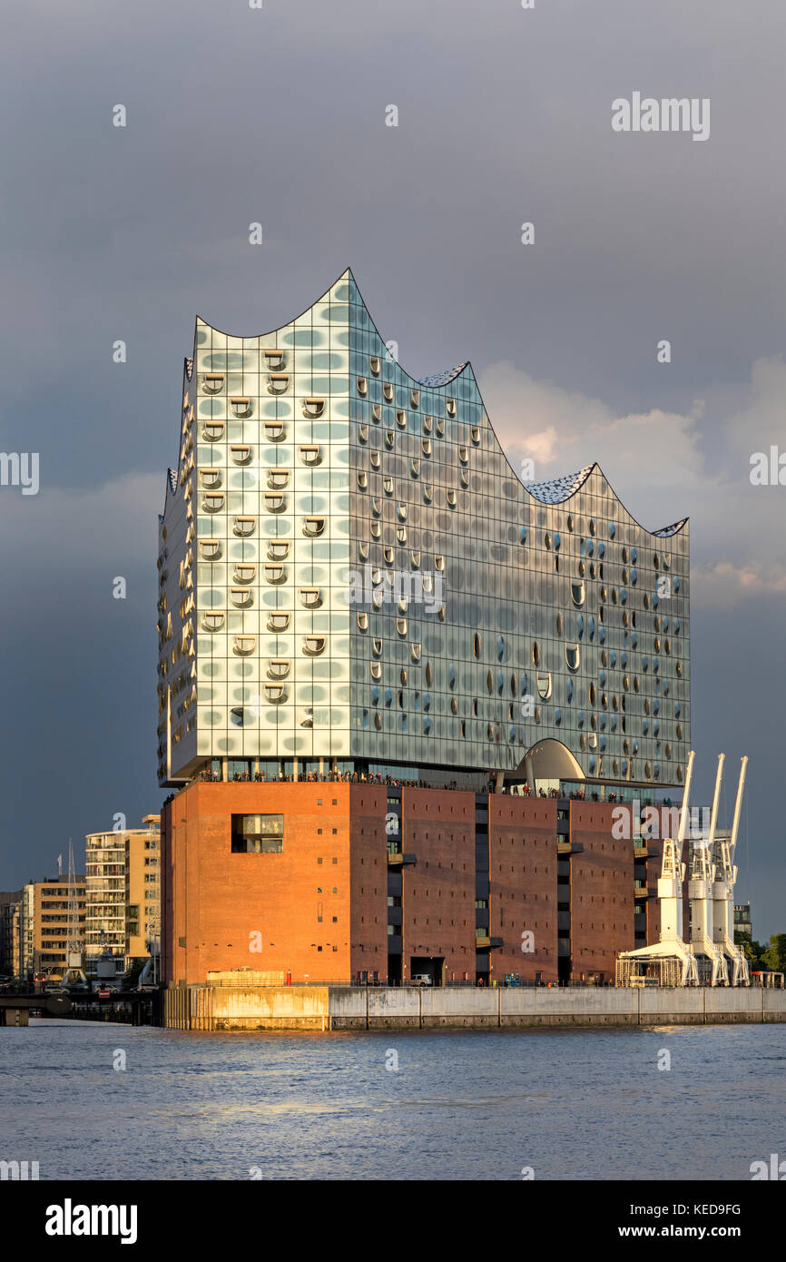 Philharmonic theater hi-res stock photography and images - Alamy