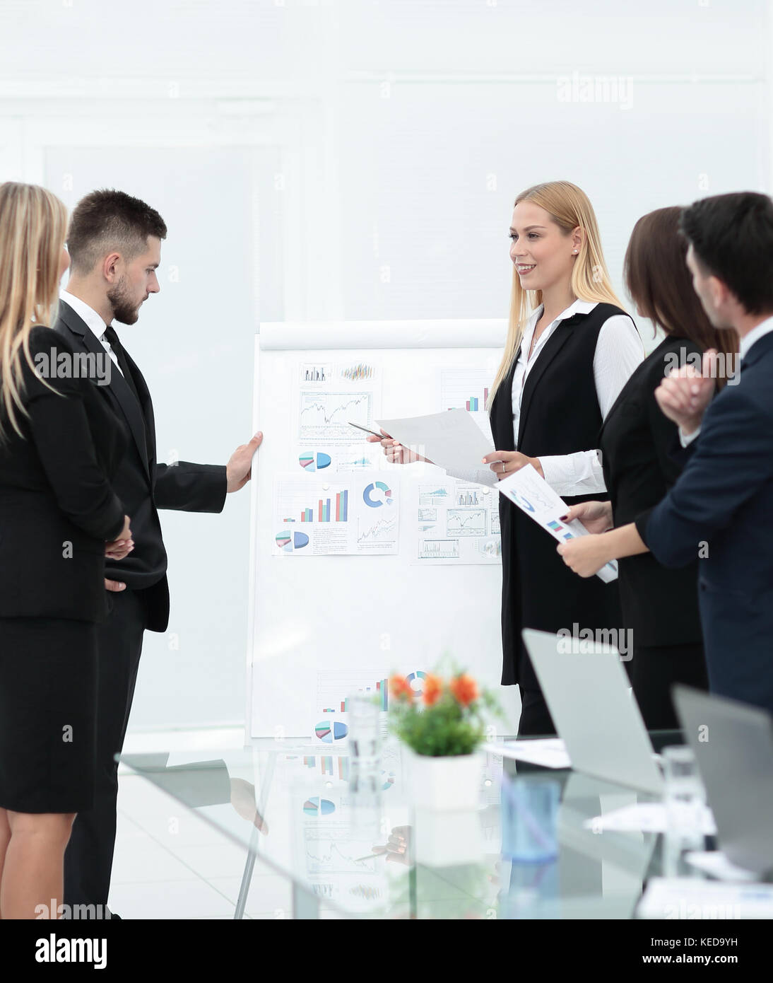 Business people at presentation in office Stock Photo - Alamy