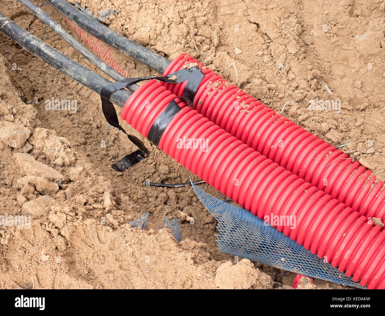Wire in HDPE and protectivep tube. Building of lines of metallic and ...