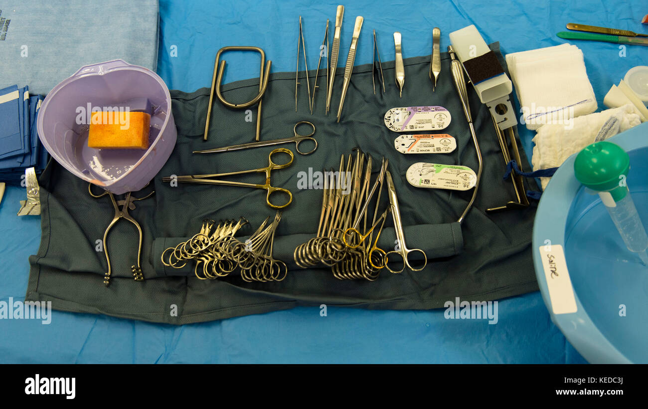 Surgical tools hi-res stock photography and images - Alamy