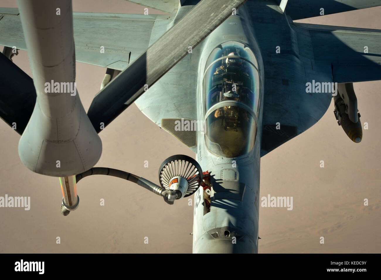 F a 18e super hornet hi-res stock photography and images - Alamy