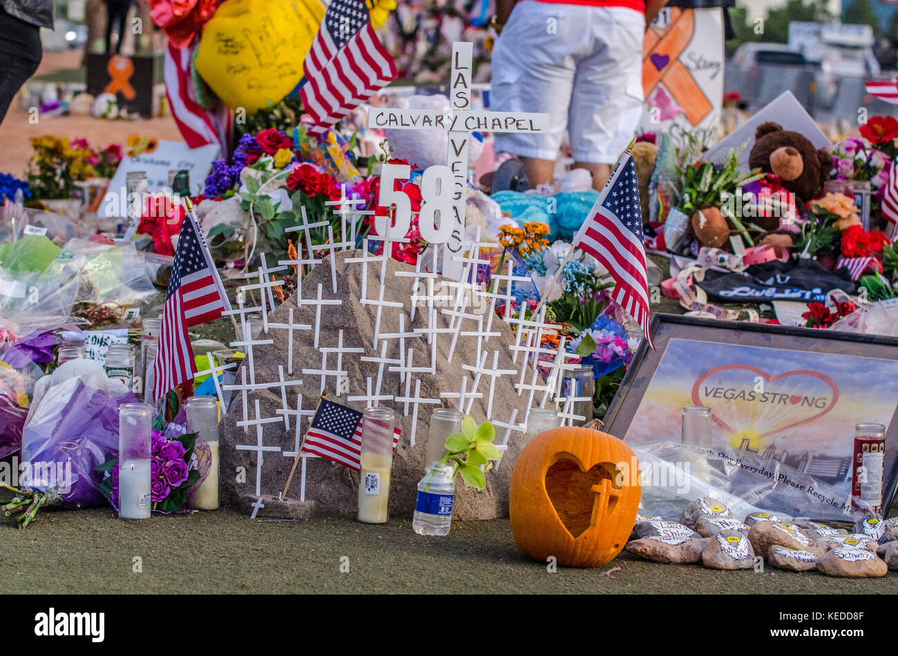 Visitors set up memorials to those lost in the Route 91 Shooting at the ...