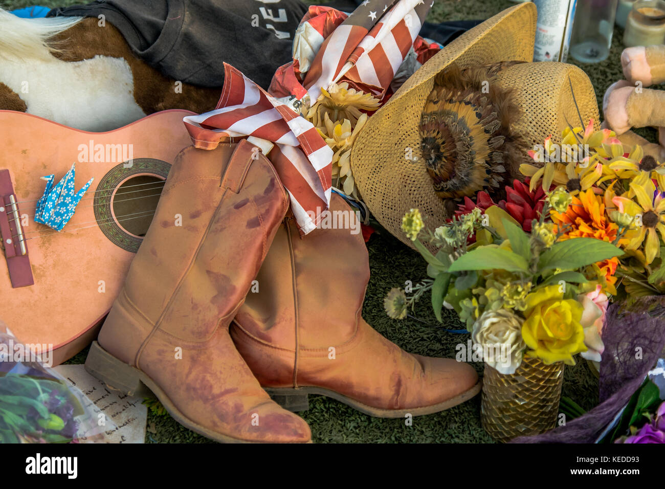Visitors set up memorials to those lost in the Route 91 Shooting at the ...