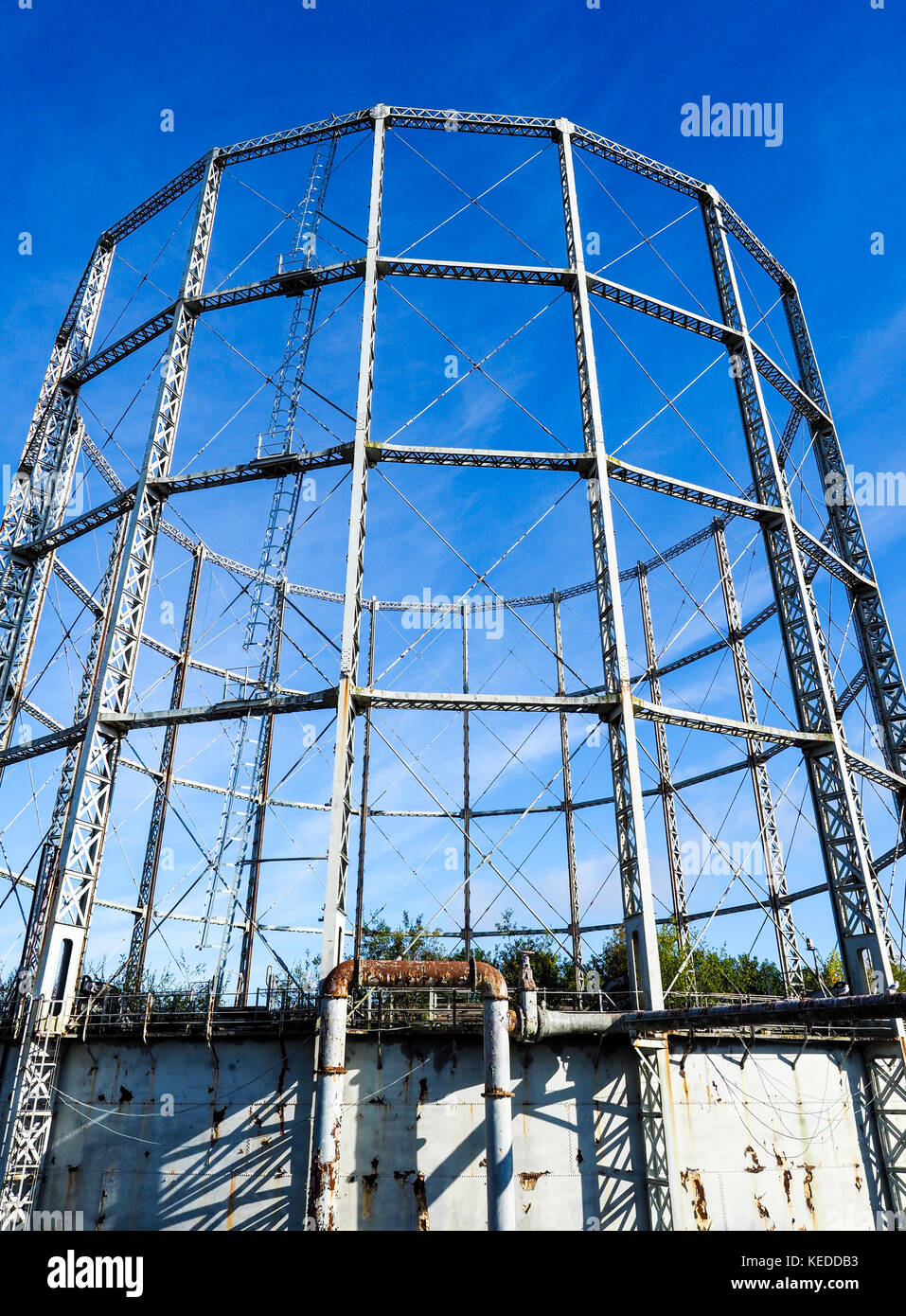 Old gas works hi-res stock photography and images - Alamy