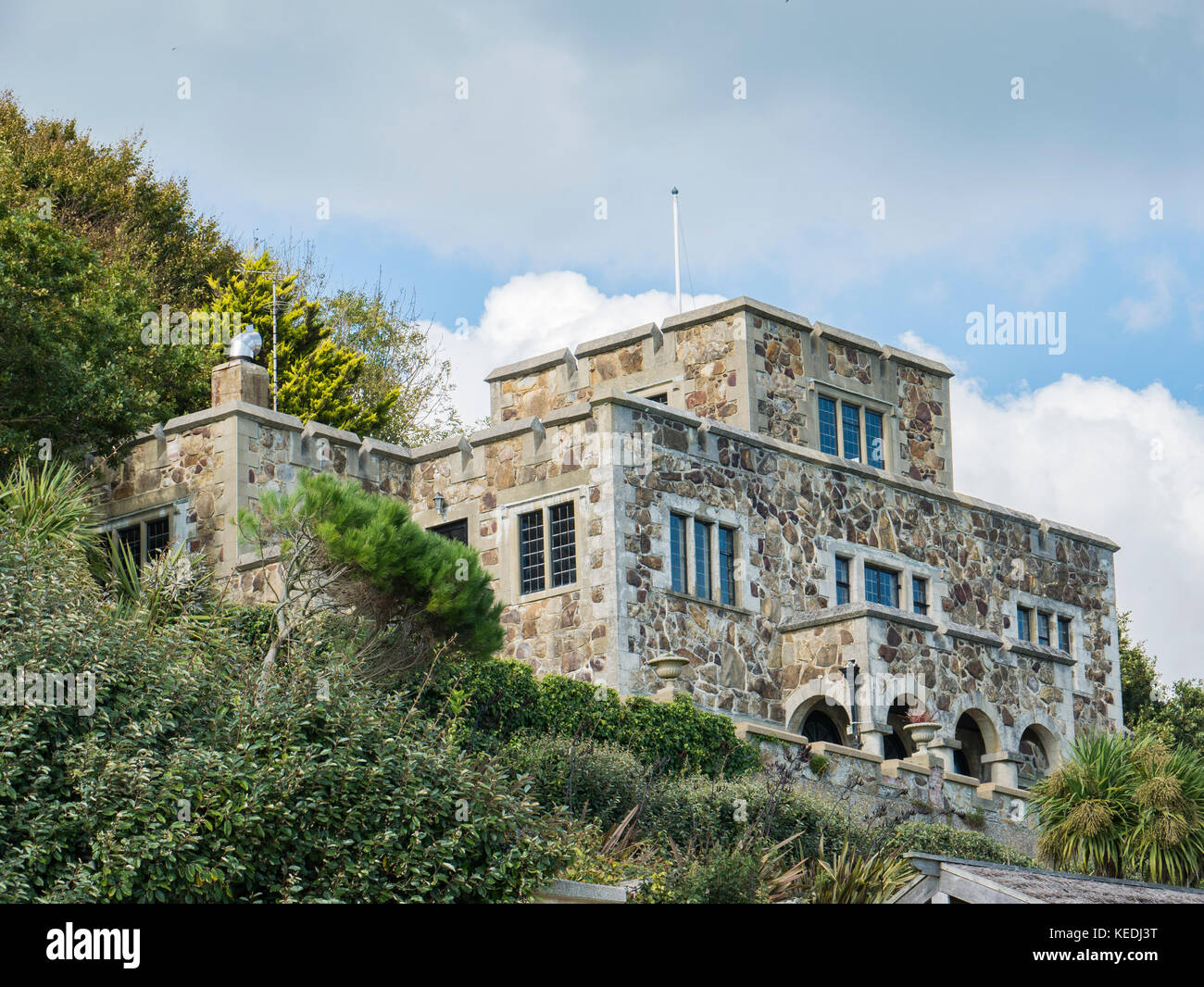 Pett level hi-res stock photography and images - Alamy