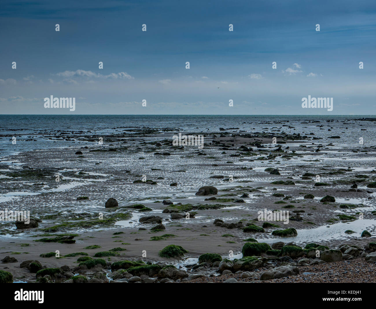 Pett level beach hi-res stock photography and images - Alamy