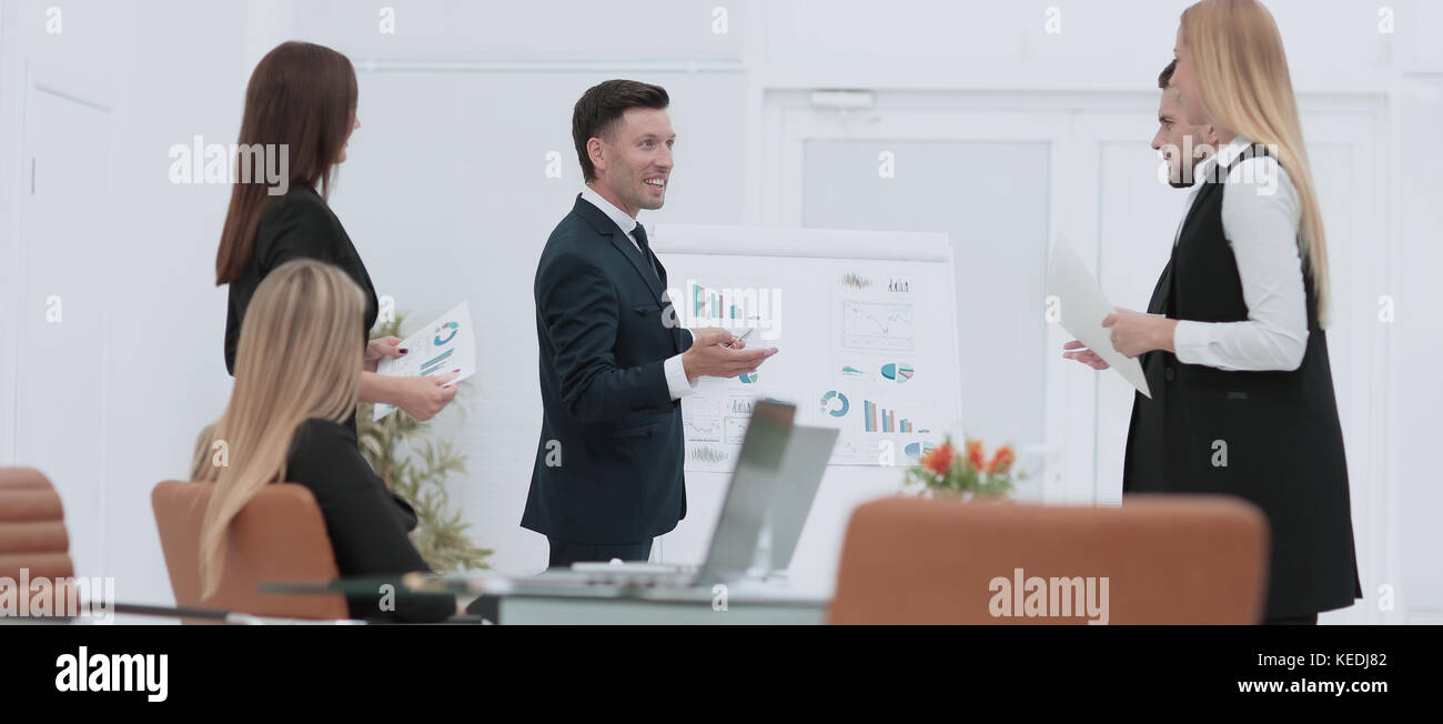 Business man making a presentation at the office Stock Photo - Alamy