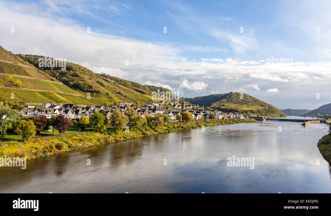 Neef hi-res stock photography and images - Alamy