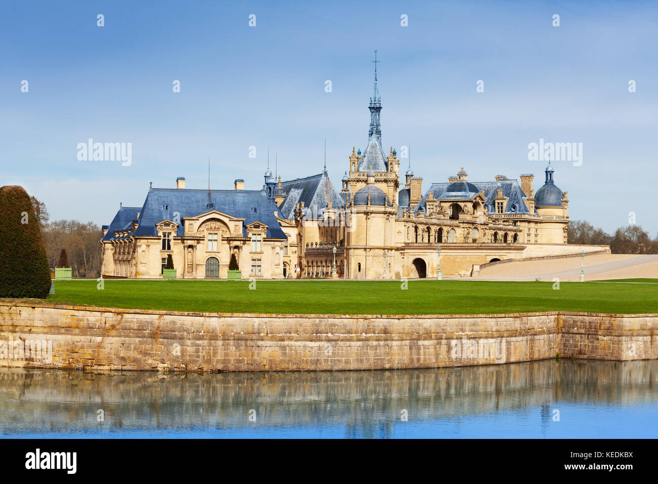 Chteau de chantilly hi-res stock photography and images - Alamy