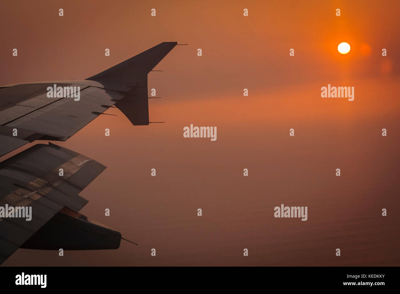 Airplane reactor hi-res stock photography and images - Alamy