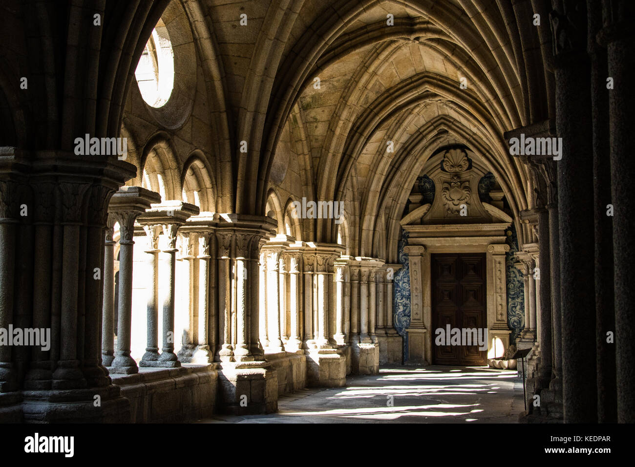 Gothic Cloisters High Resolution Stock Photography and Images - Alamy