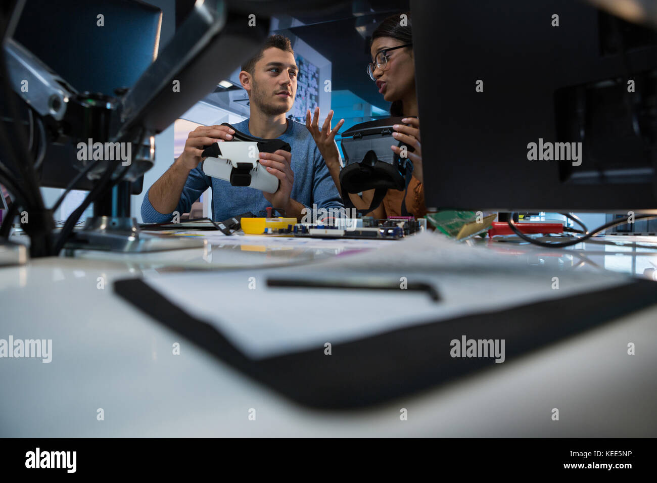 Computer learning hi-res stock photography and images - Alamy