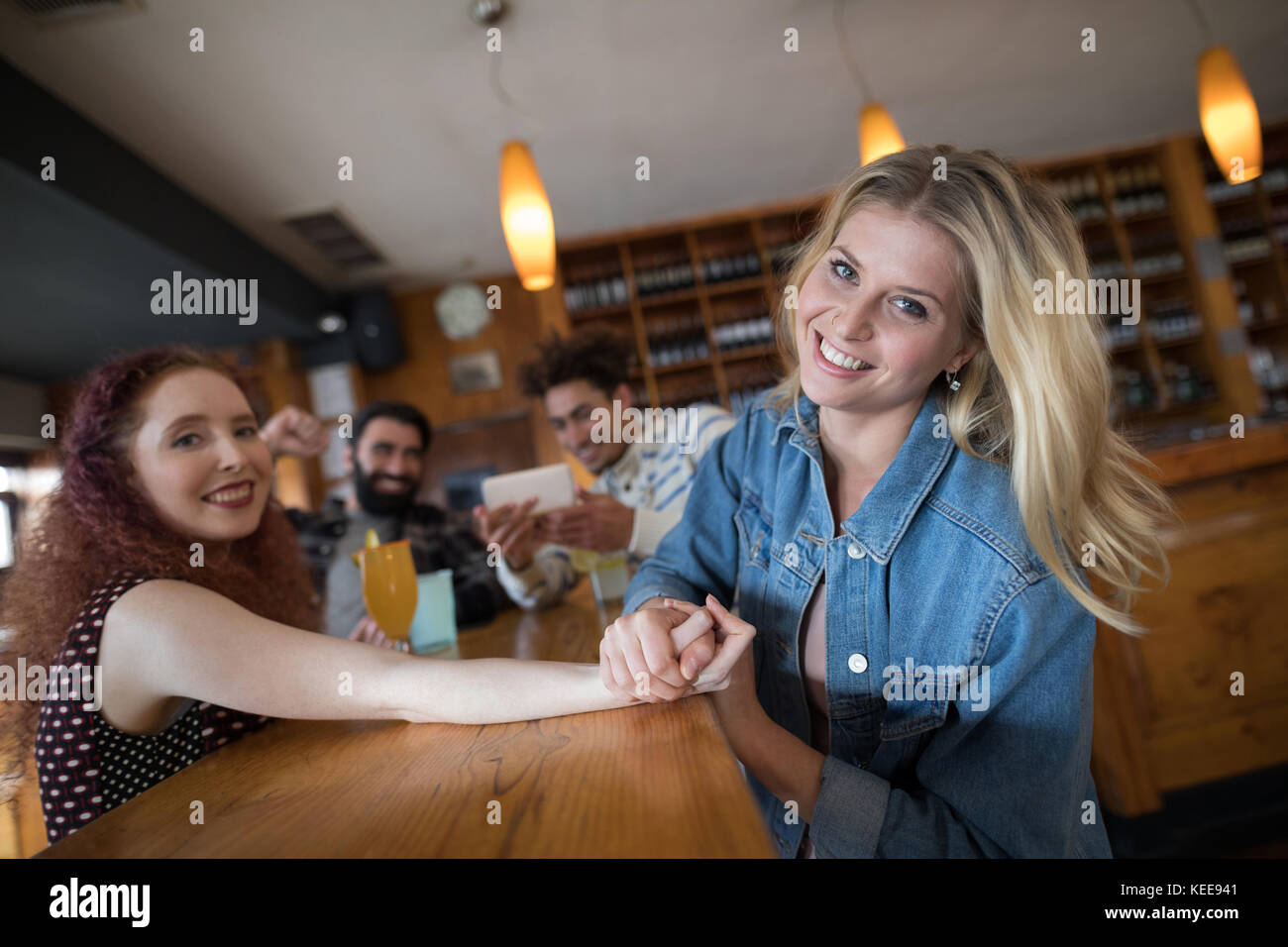 Wrestling women and men hi-res stock photography and images - Alamy