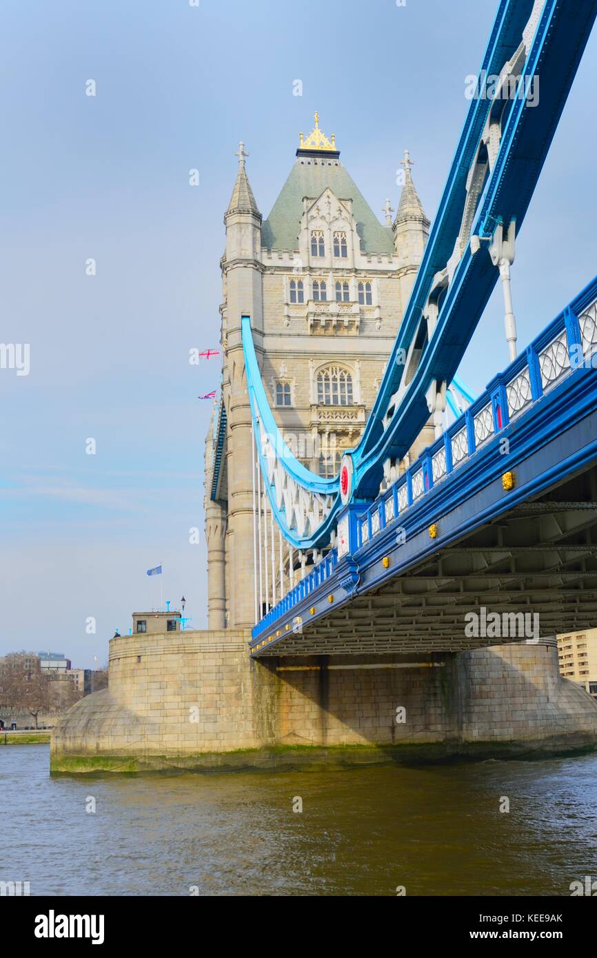 Tower Bridge in Portrait aspect Stock Photo - Alamy