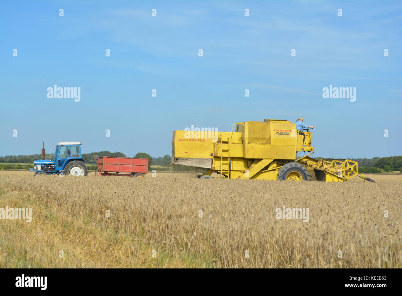 In cab combine hi-res stock photography and images - Alamy