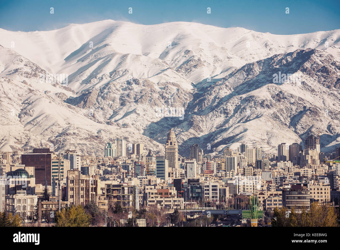 Tehran skyline hi-res stock photography and images - Alamy