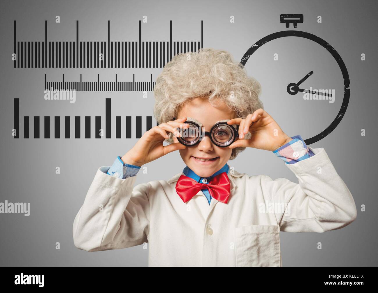 Half circle ruler hi-res stock photography and images - Alamy