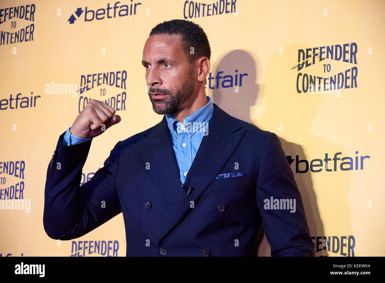 Rio ferdinand training hi-res stock photography and images - Alamy