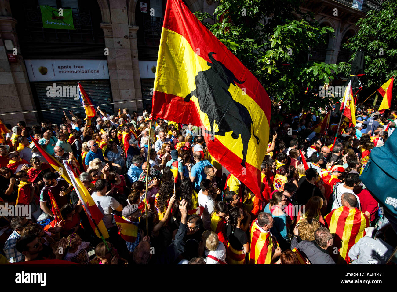 October 8, 2017 - Barcelona, Catalonia, Spain - A spanish flag with a ...