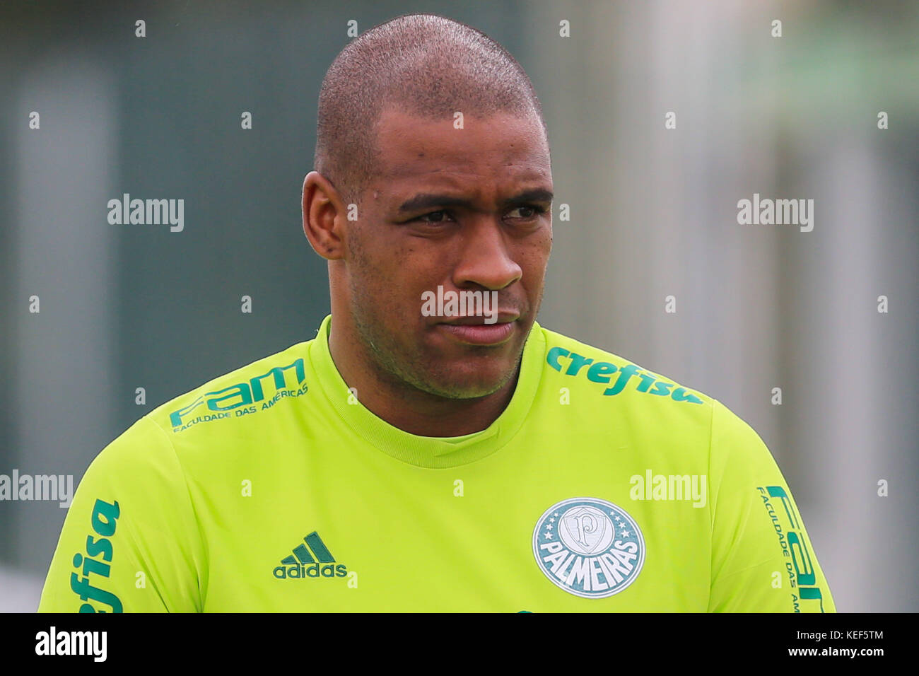 SÃO PAULO, SP - 20.10.2017: TREINO DO PALMEIRAS - Jailson during the ...