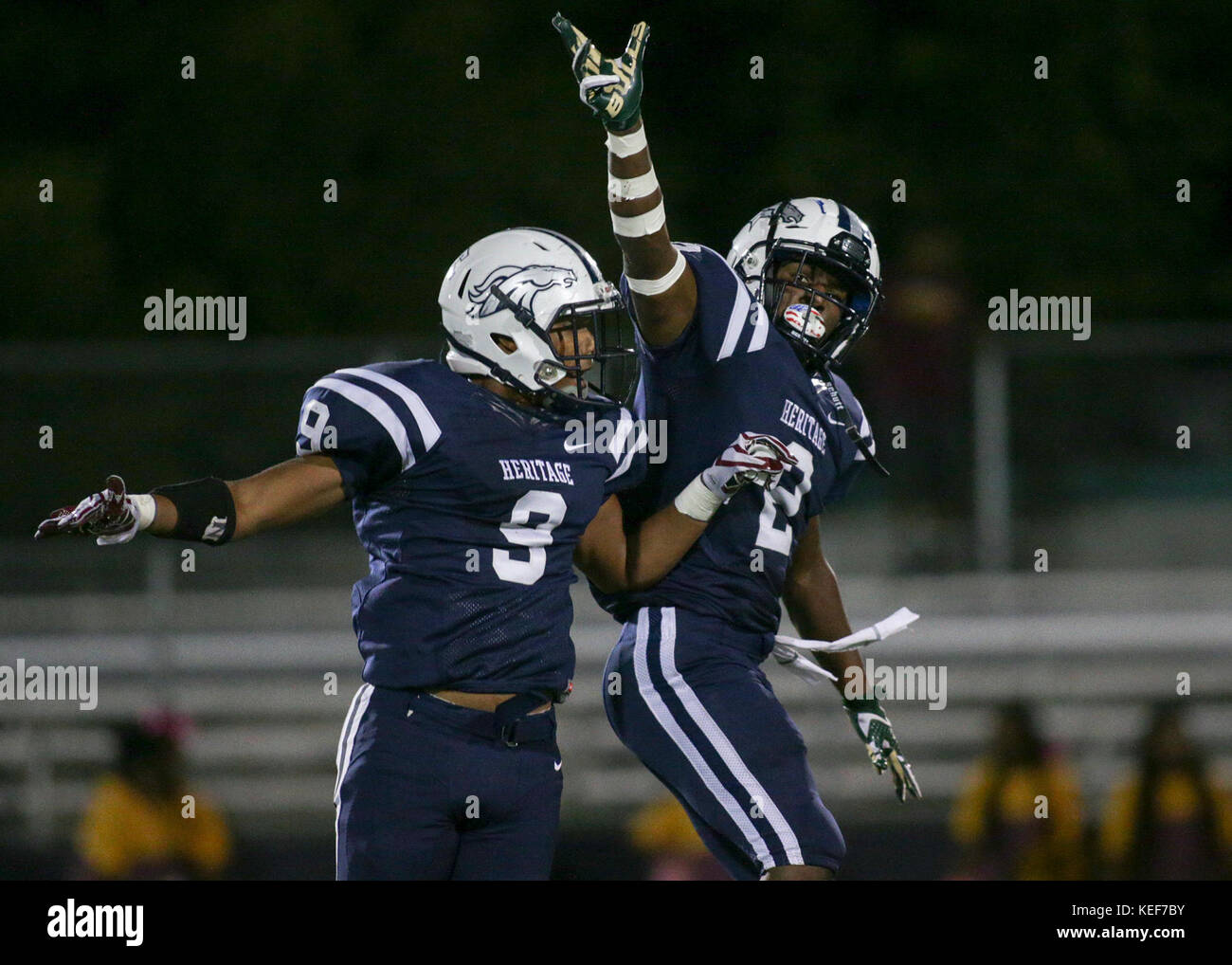 Smalls beach hi-res stock photography and images - Alamy