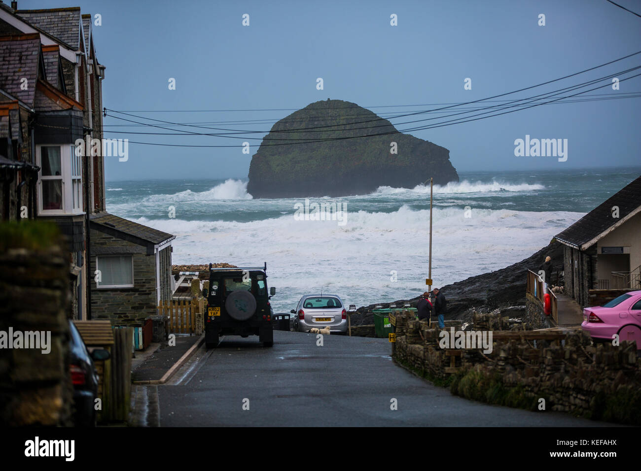 Trebarwith, Cornwall. 21st Oct, 2017. UK Weather. Storm Brian arrives ...