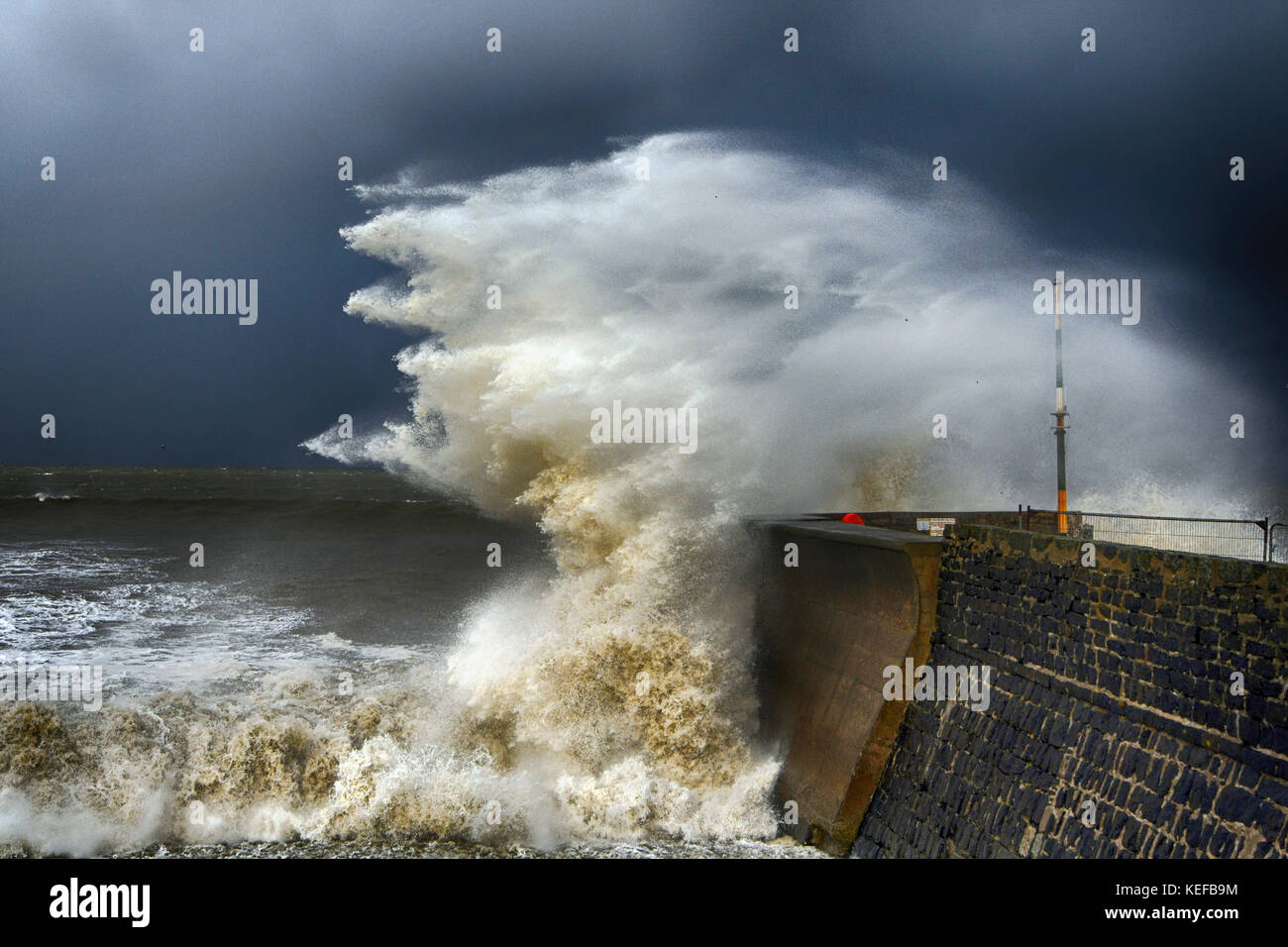 Storm brian hits uk hi-res stock photography and images - Alamy