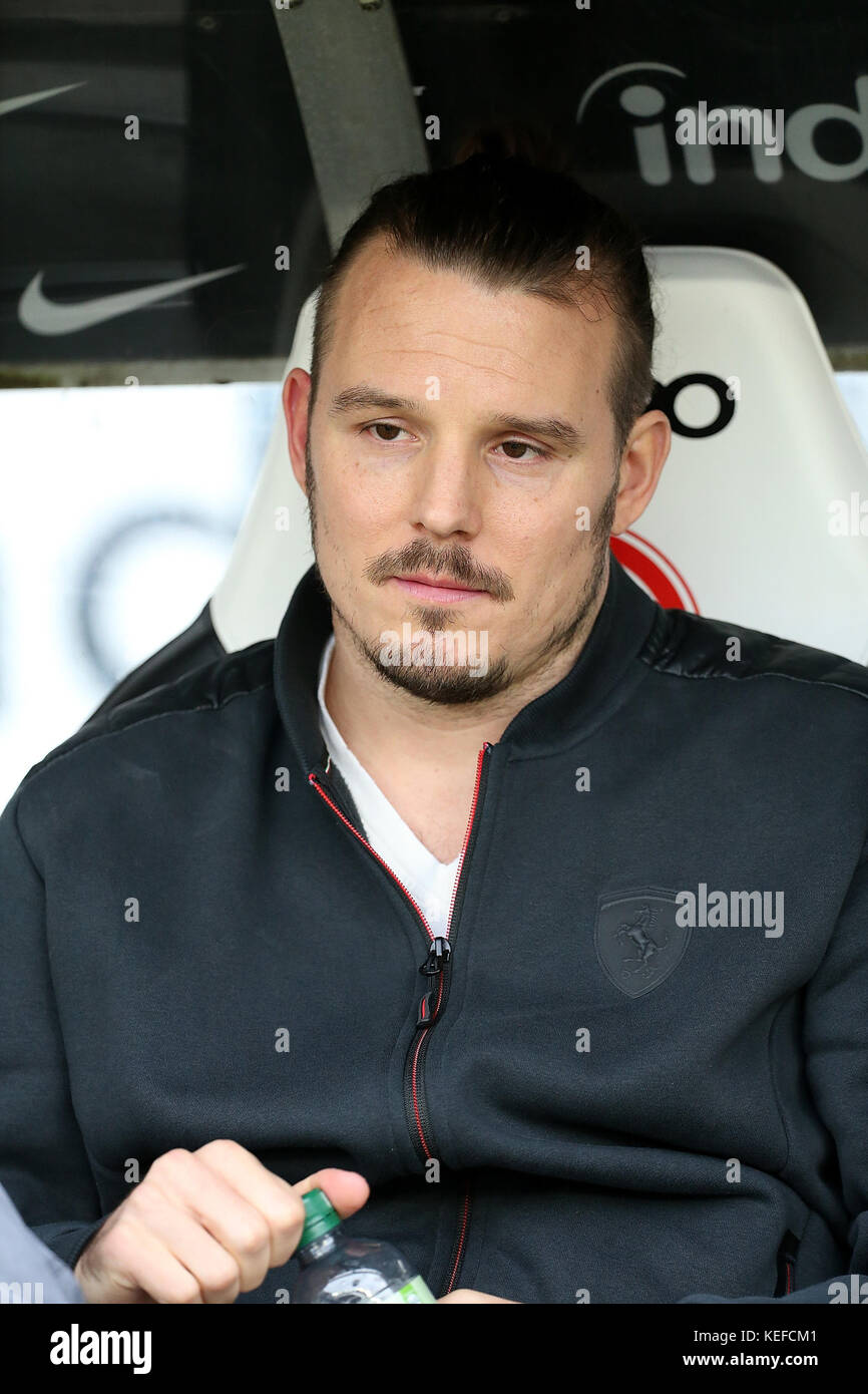Alexander meier eintracht frankfurt german hi-res stock photography and ...