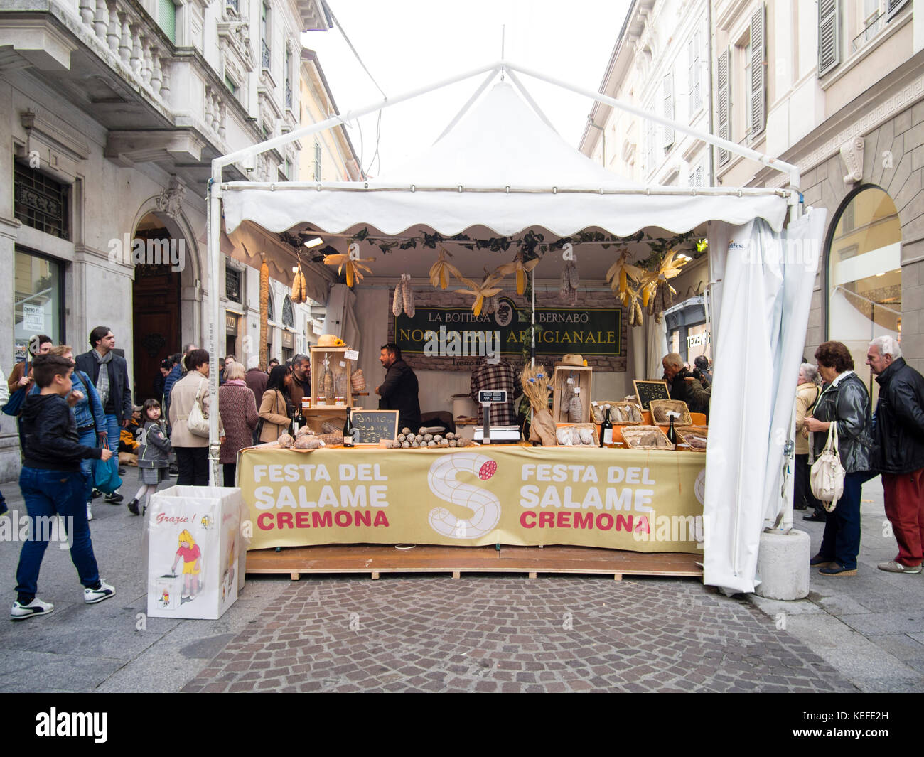 Salame bresciano hi-res stock photography and images - Alamy