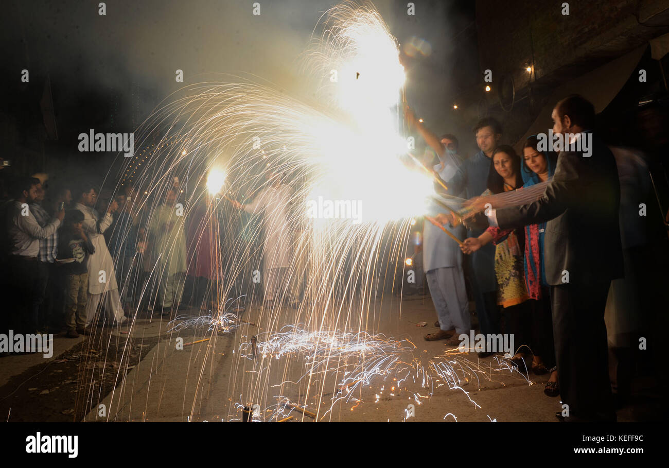 Lahore, Pakistan. 20th Oct, 2017. LAHORE, PAKISTAN-OCTOBER 19, 2017 ...