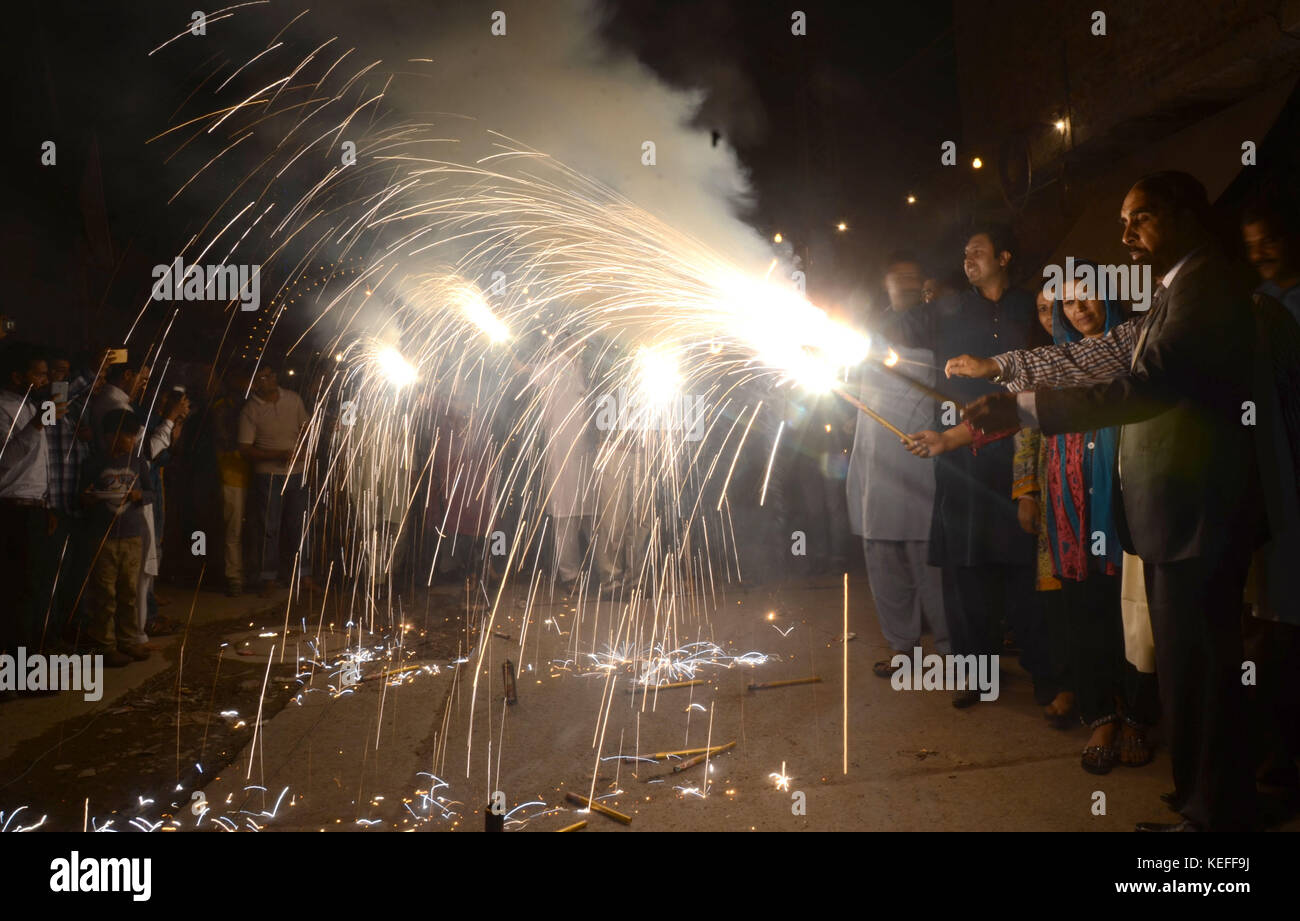 Lahore, Pakistan. 20th Oct, 2017. LAHORE, PAKISTAN-OCTOBER 19, 2017 ...