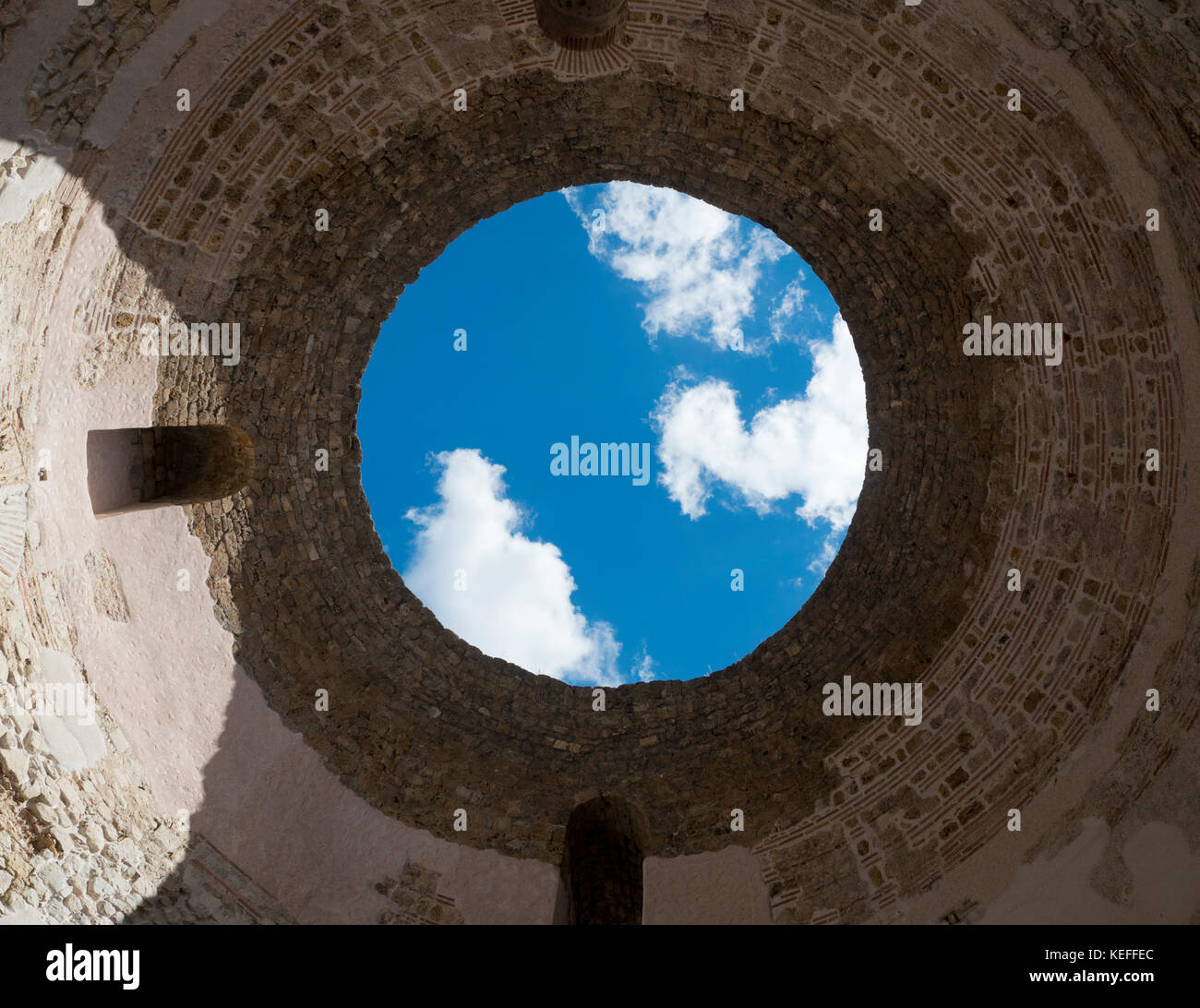 Vestibule of the Palace of Diocletian in Split, Croatia 2n Stock Photo ...