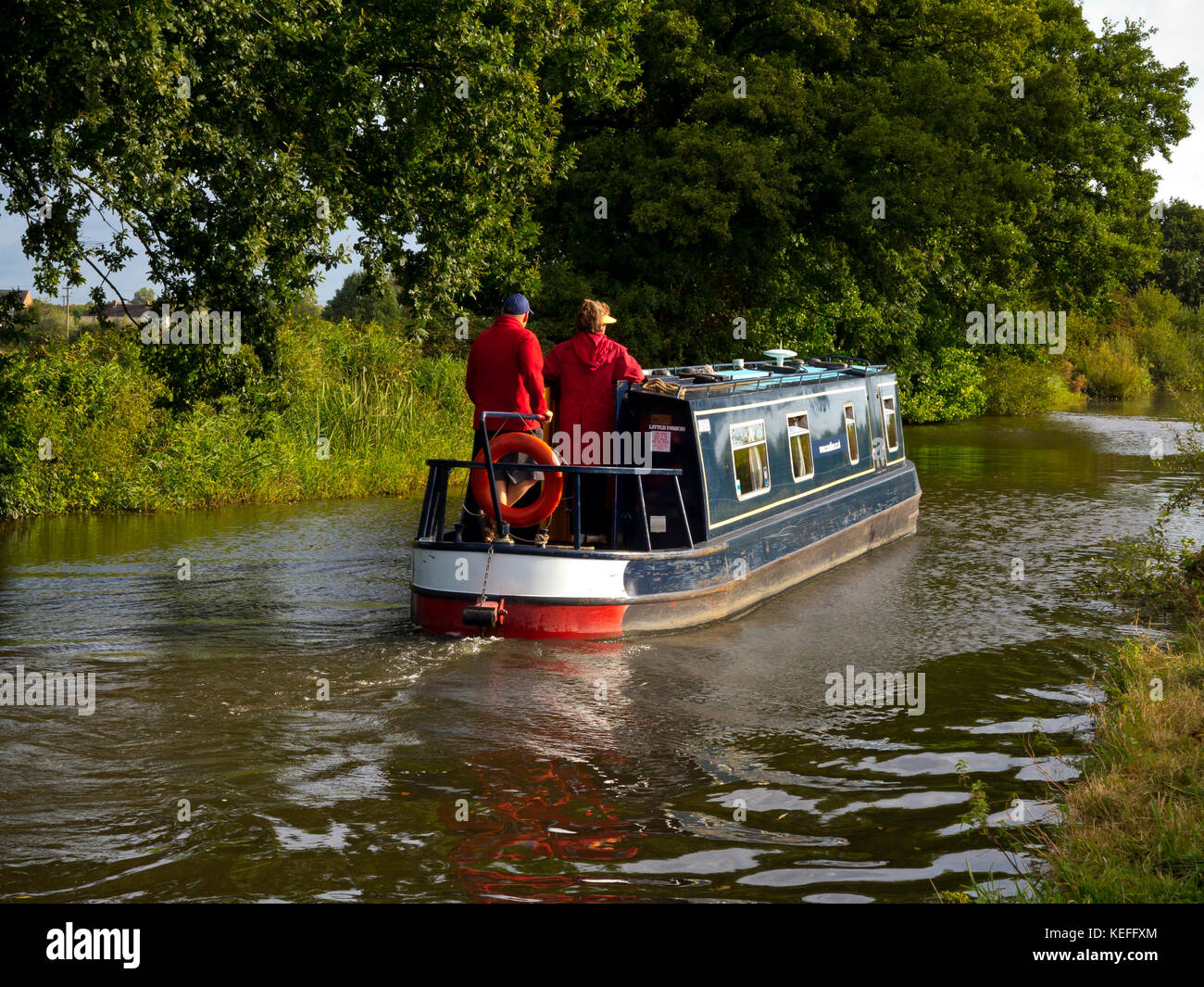 Narrow boating holidays hi-res stock photography and images - Alamy