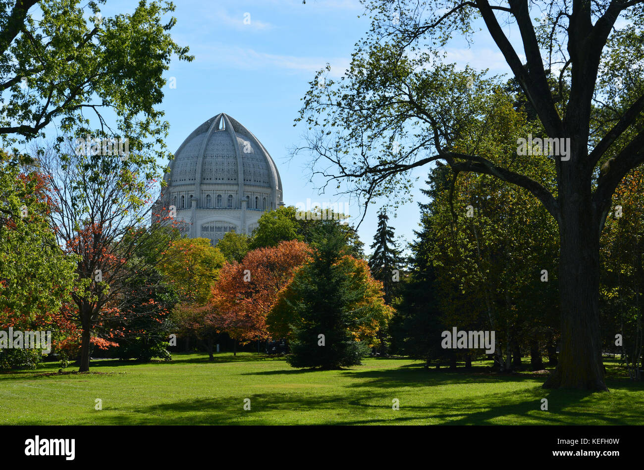 The Bahai Temple rises up over the trees of Gillson Park in the "North ...