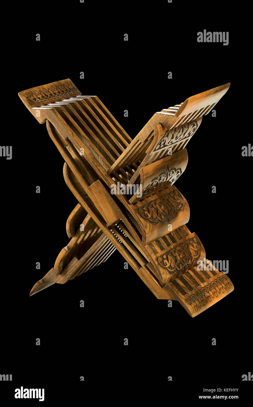 Iranian bookstand hi-res stock photography and images - Alamy