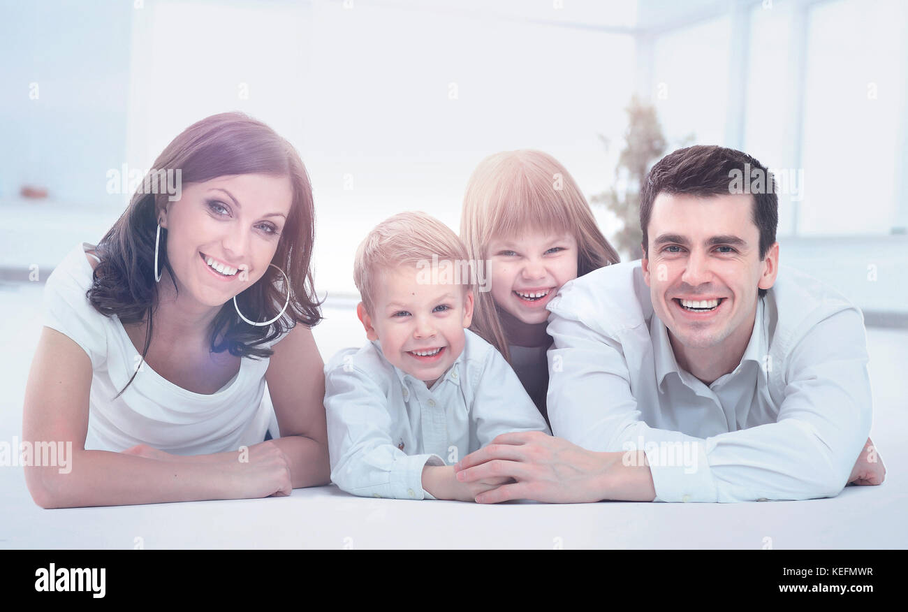 smiling happy family Stock Photo - Alamy